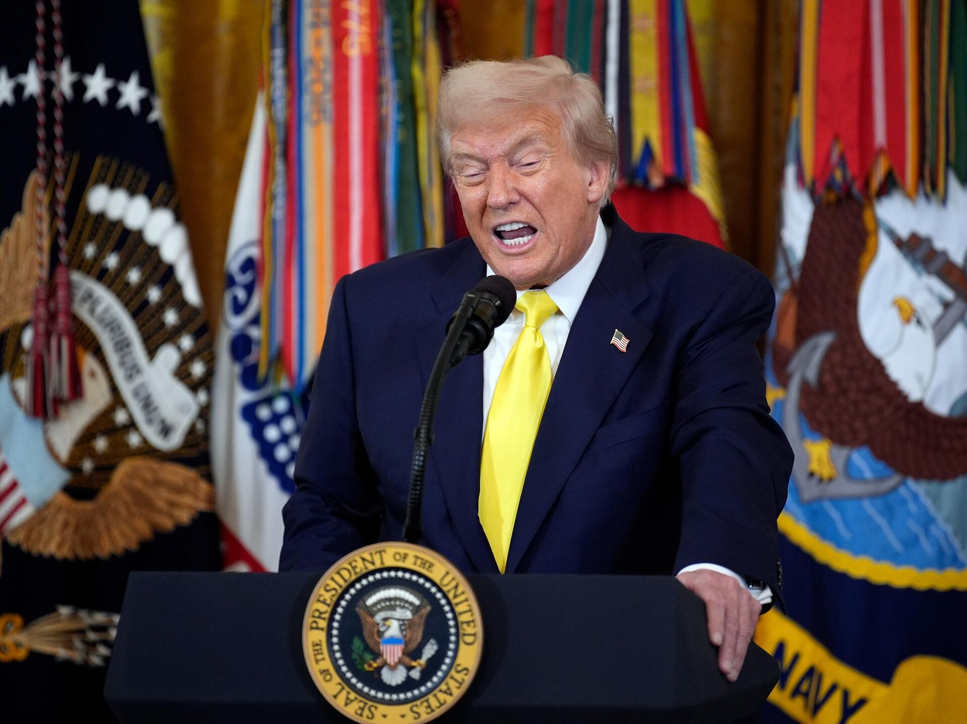 Зеленского ждет расплата: Киев до крайности разозлил Трампа - 26.11.2025, Sputnik Молдова